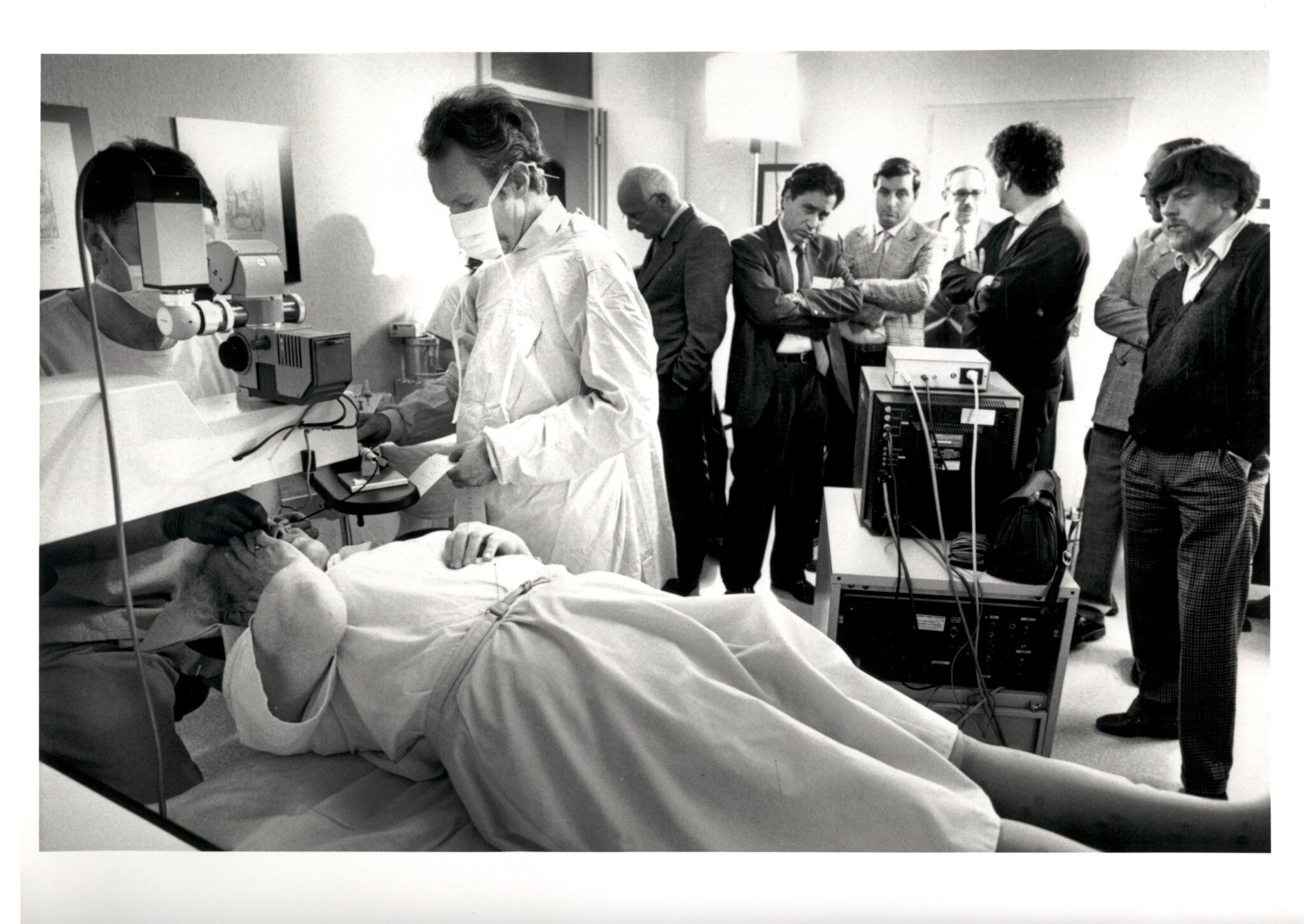 The Evolution of Laser Eye Surgery - We Fix Eyes